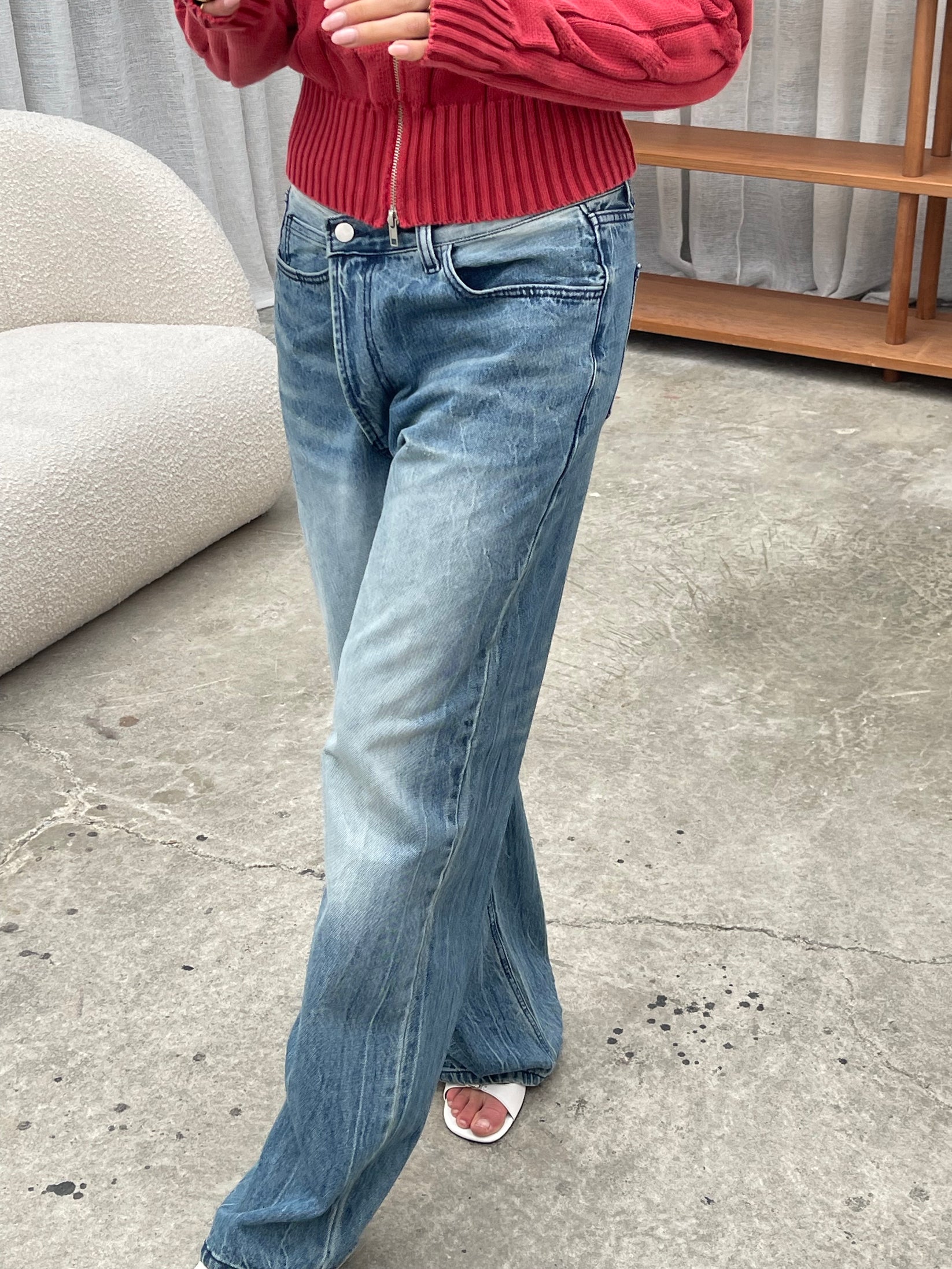 Criss Cross Jeans Washed Blue – The Room Antwerp