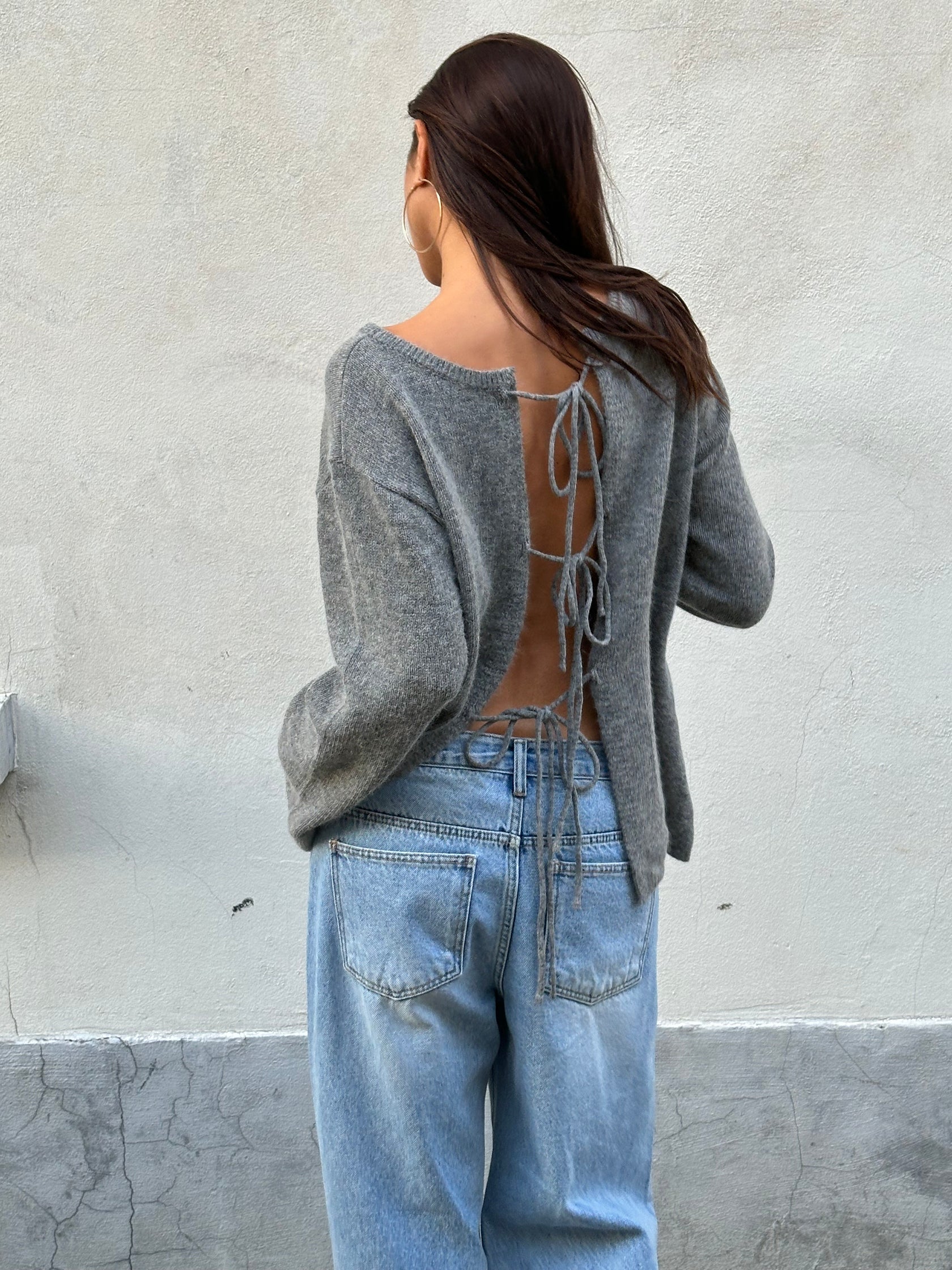 Reversible Tie Cardigan Grey – The Room Antwerp